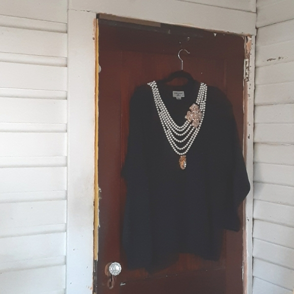 Bonnie Boerer | Sweaters | Bonnie Boerer Vintage Sz Medium Pit 23 ...